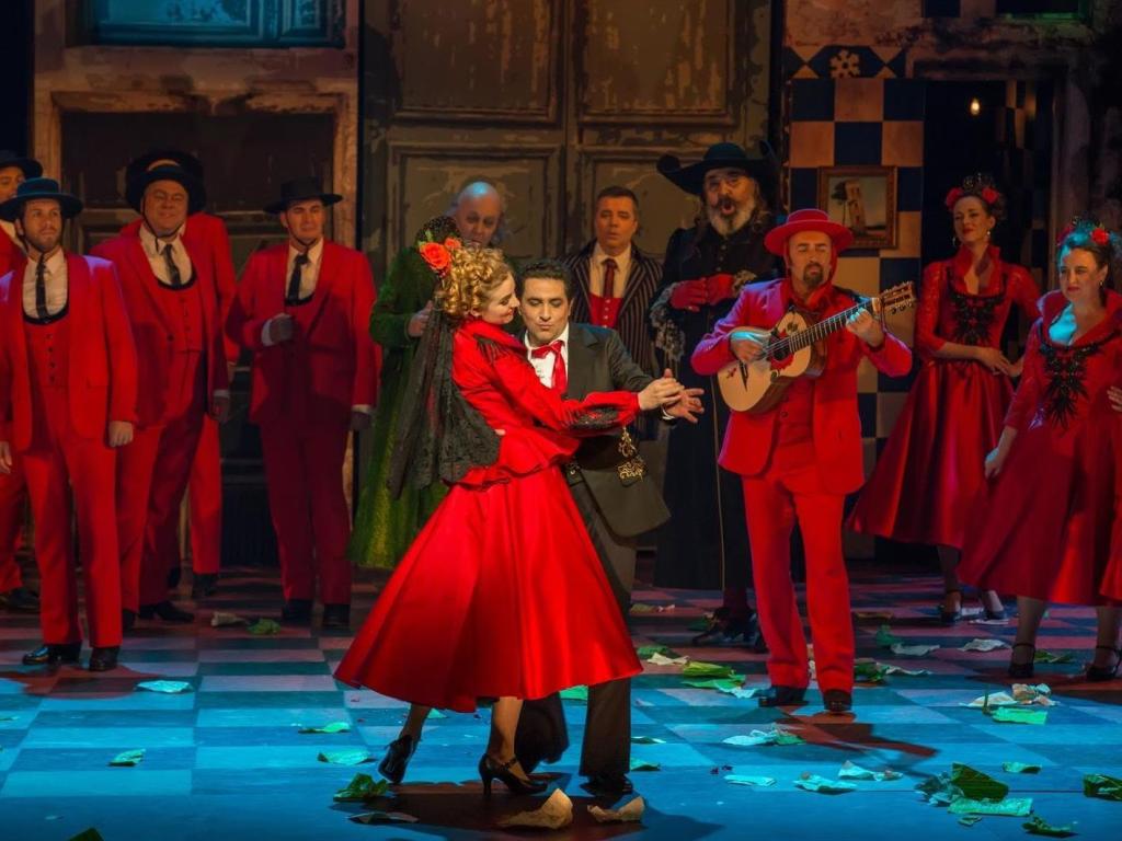 From opera to fringe: challenging art form stereotypes