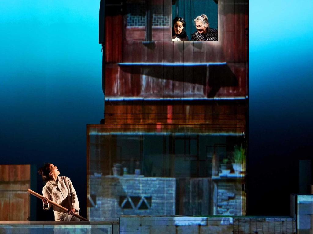 Review: A Ghost in my Suitcase, MIAF