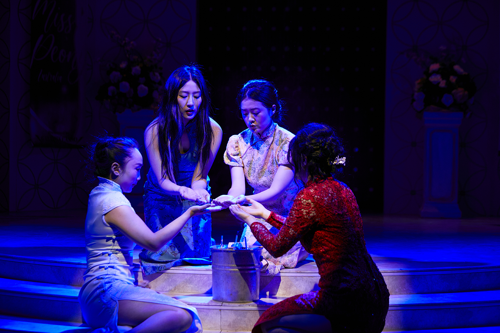 Teaching Miss Peony 牡丹小姐: a high school teacher’s perspective