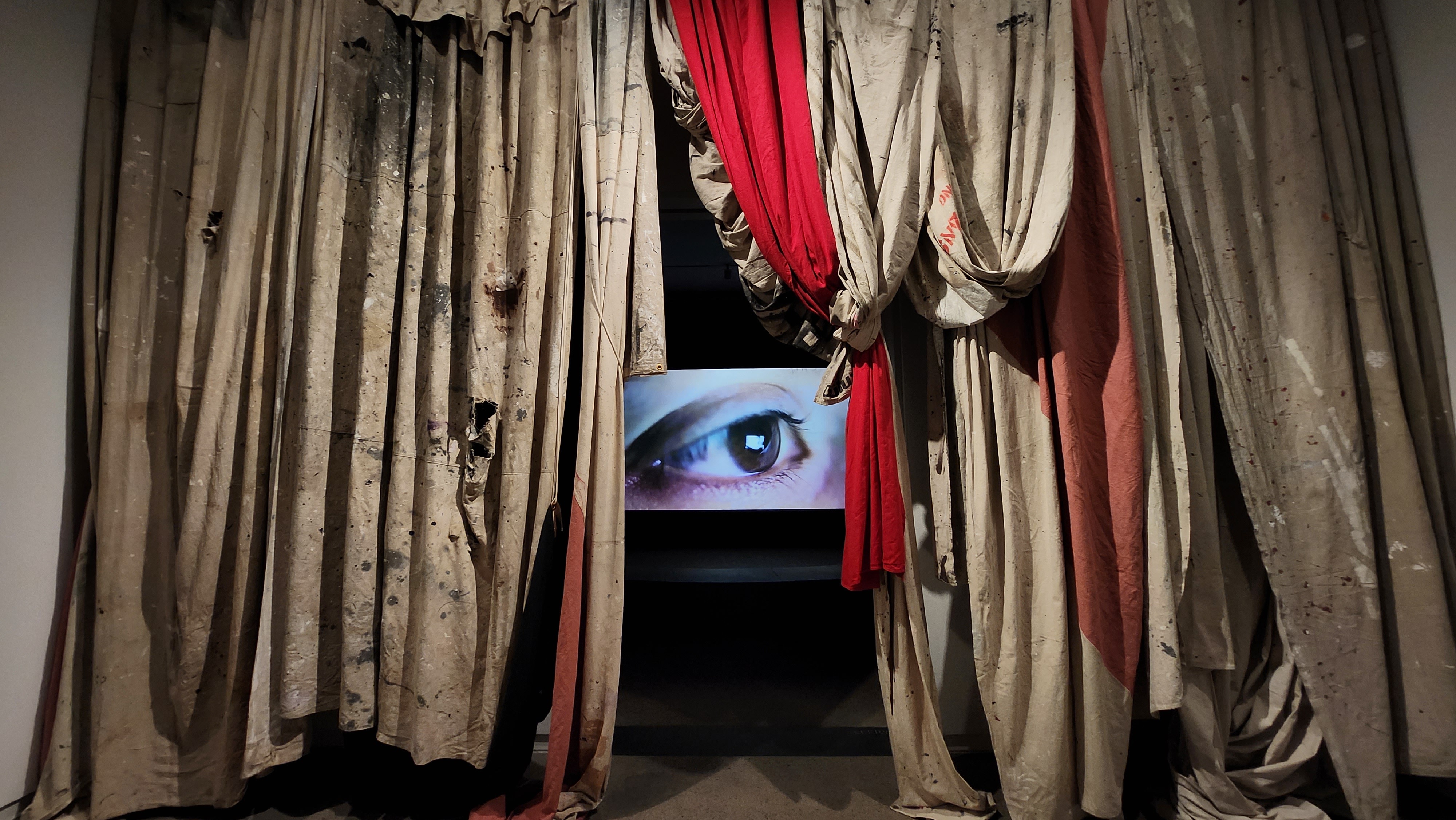 Exhibition review: Beneath the Surface, Behind the Scenes, Heide Museum ...