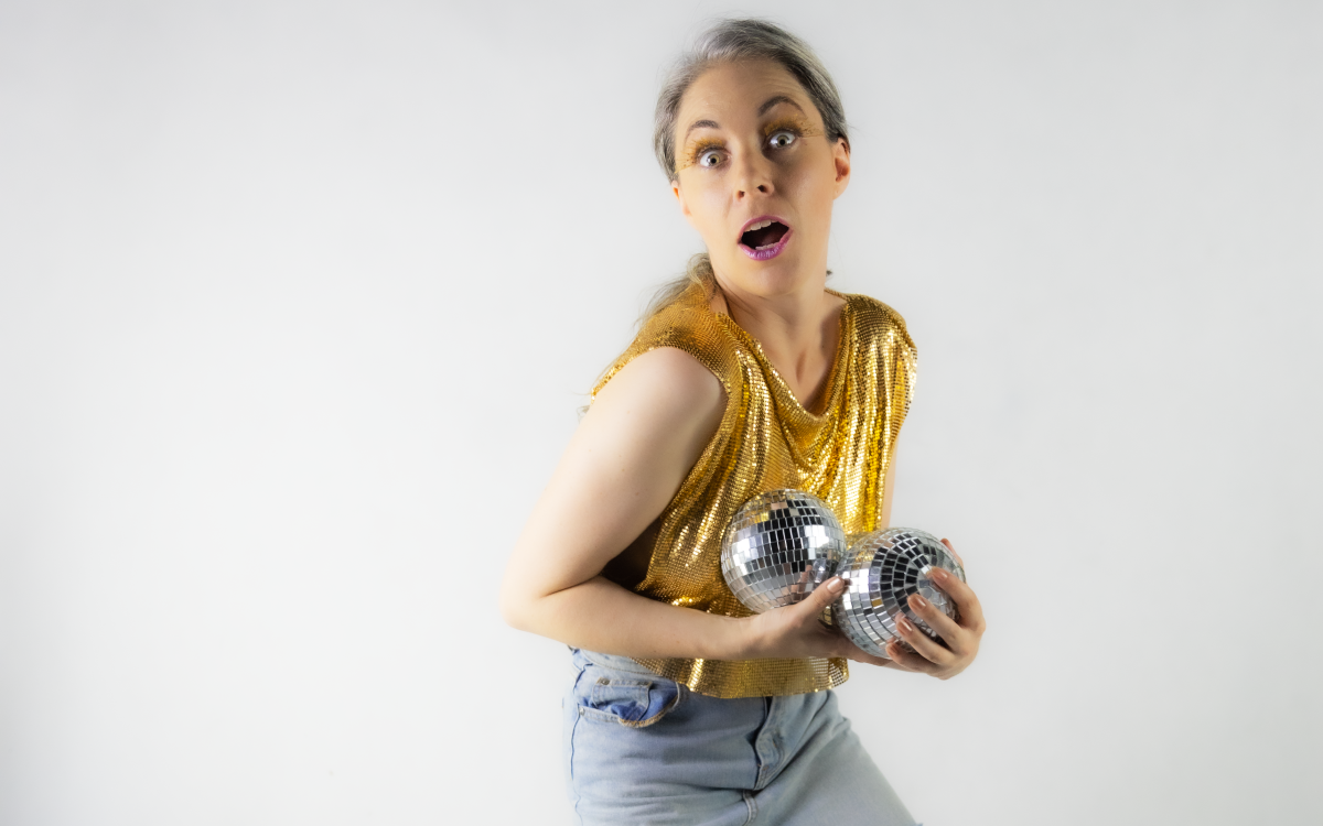 Comedy review: Rachel Rayner, Science Explainer: Atomically Correct ...