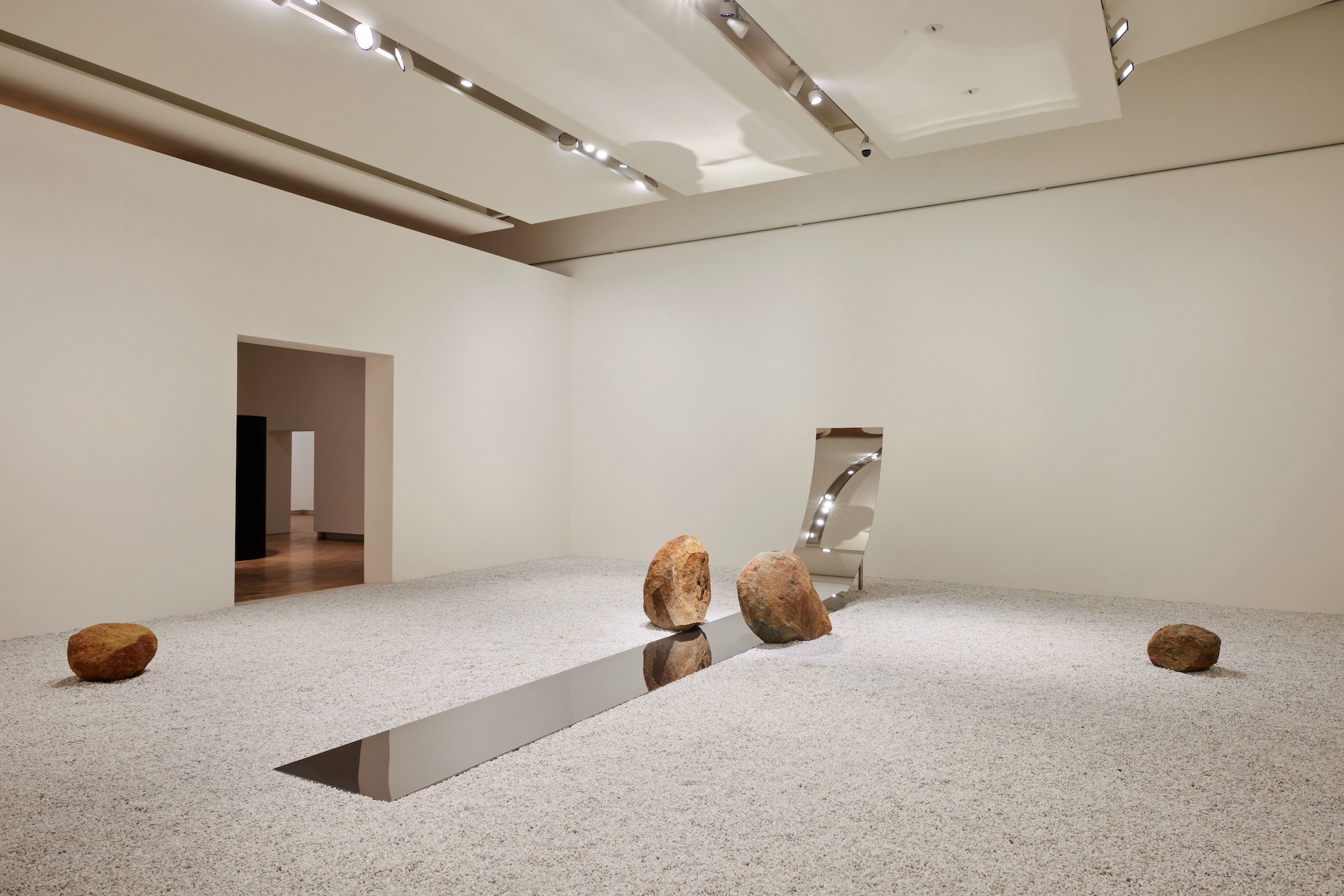 Exhibition review: Lee Ufan: Quiet Resonance, AGNSW