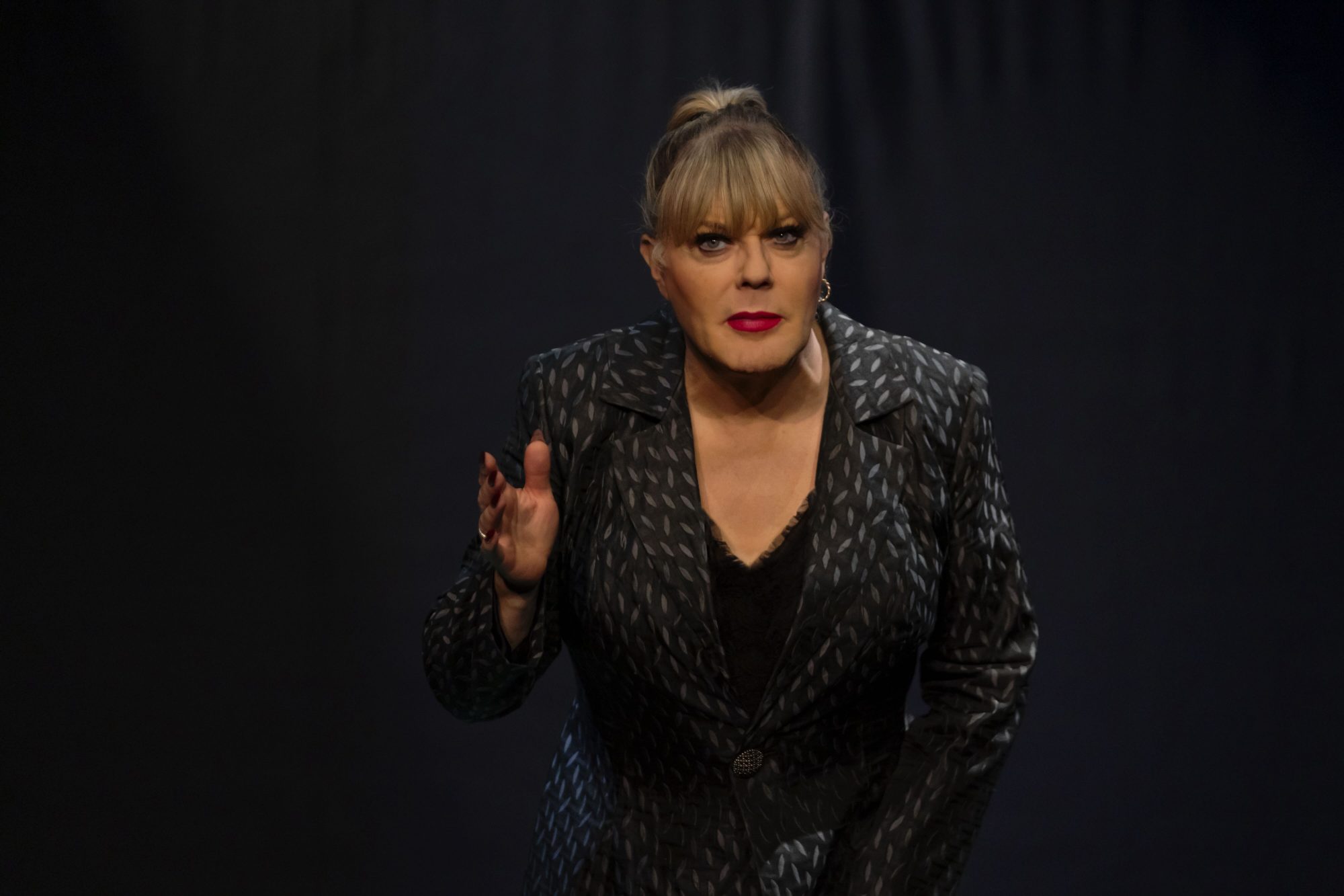 Suzy Eddie Izzard is Hamlet – and the readiness is all